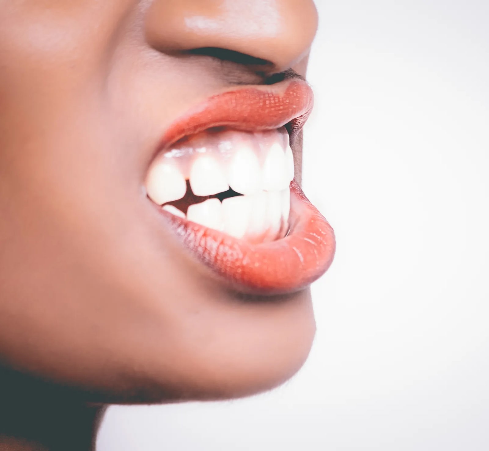 Tooth Sensitivity: Causes and Treatments | Hollymead Dental Arts